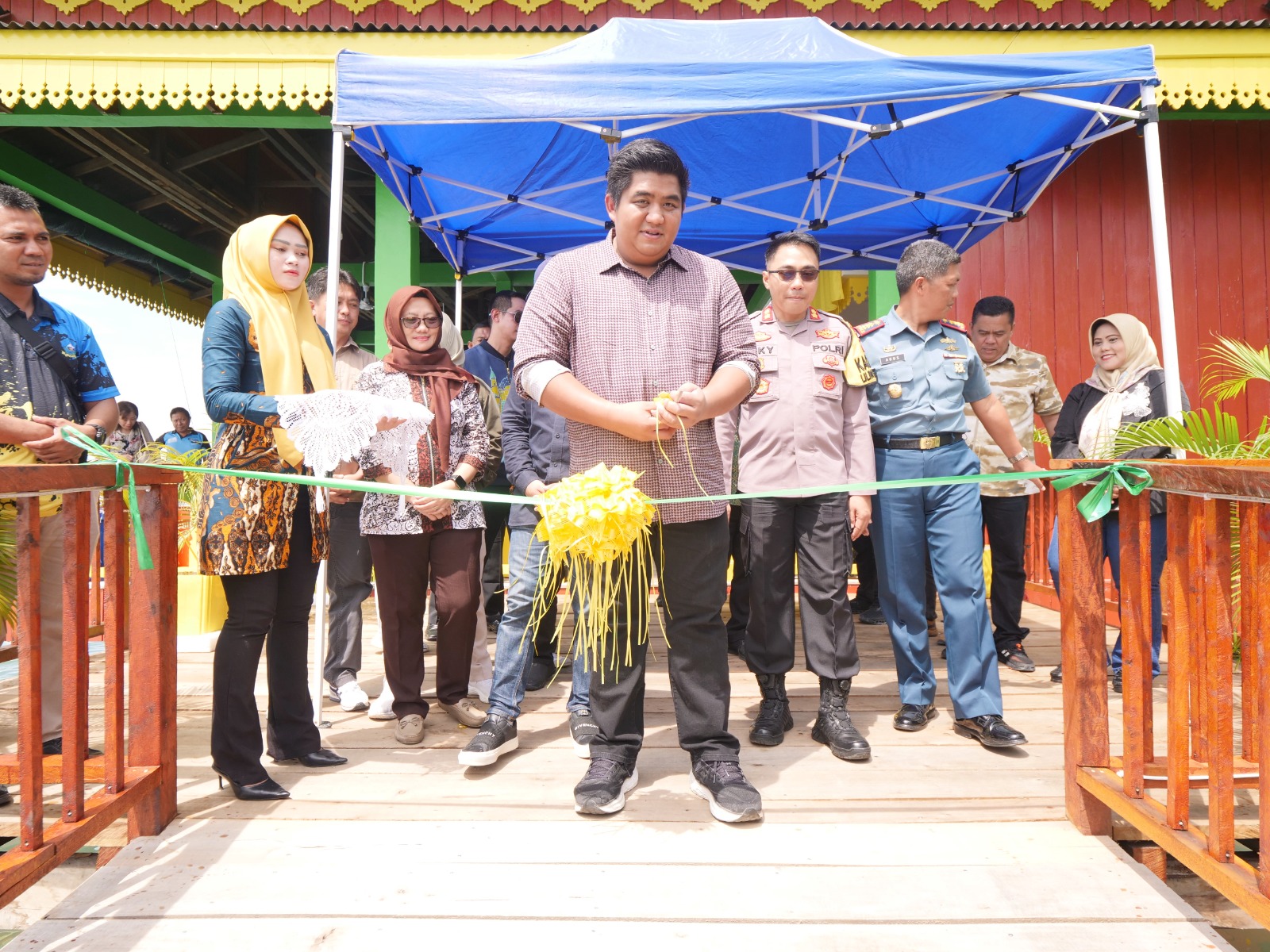 Jagonya Seafood, Bupati Bintan Resmikan Rumah Makan Rindu Selalu ...