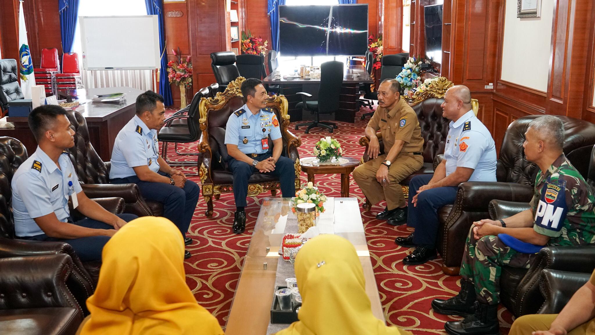 Sekdaprov Kepri Terima Kunjungan Kepala Oditurat Militer Bahas Pembangunan Kantor Odmil di Batam ...