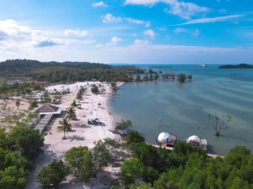 Ayo Liburan ke Viovio Beach, Surga Tersembunyi di Batam yang Siap ...