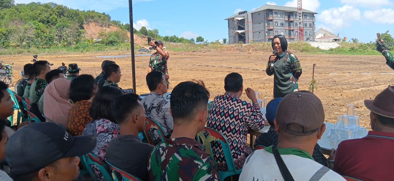 Pacu Ketahanan Pangan, Pangkogabwilhan I Letnan Jenderal TNI Kunto Arif Wibowo Dan Petani ...