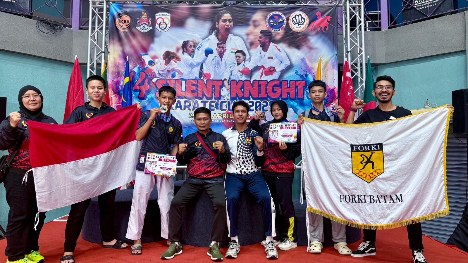 Atlet Forki Batam Boyong Dua Emas di Kejuaraan Internasional Silent Knight ke-14 Kuala Lumpur ...
