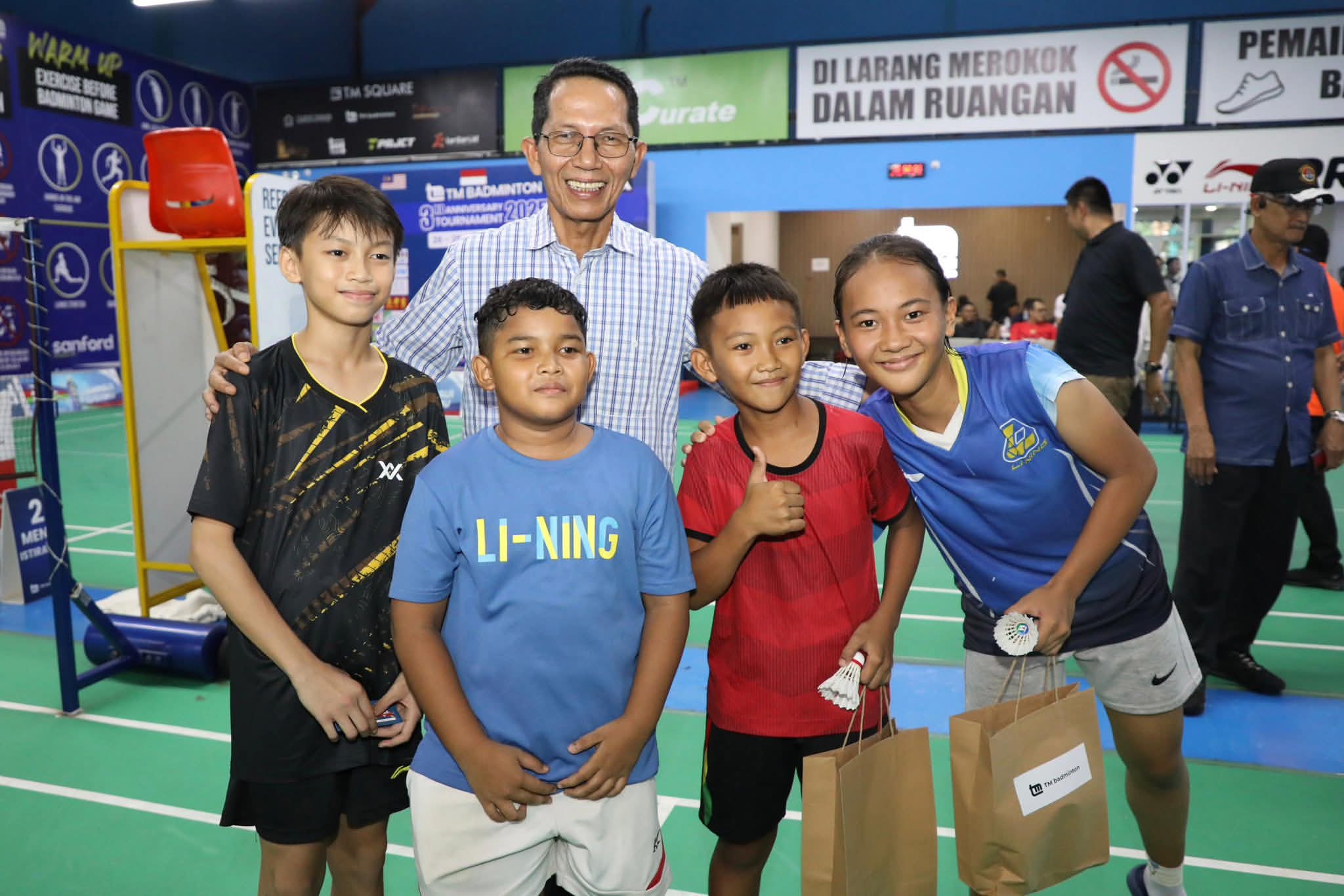 TM Badminton 3rd Anniversary Tournament 2025 Resmi Dibuka,Walikota ...