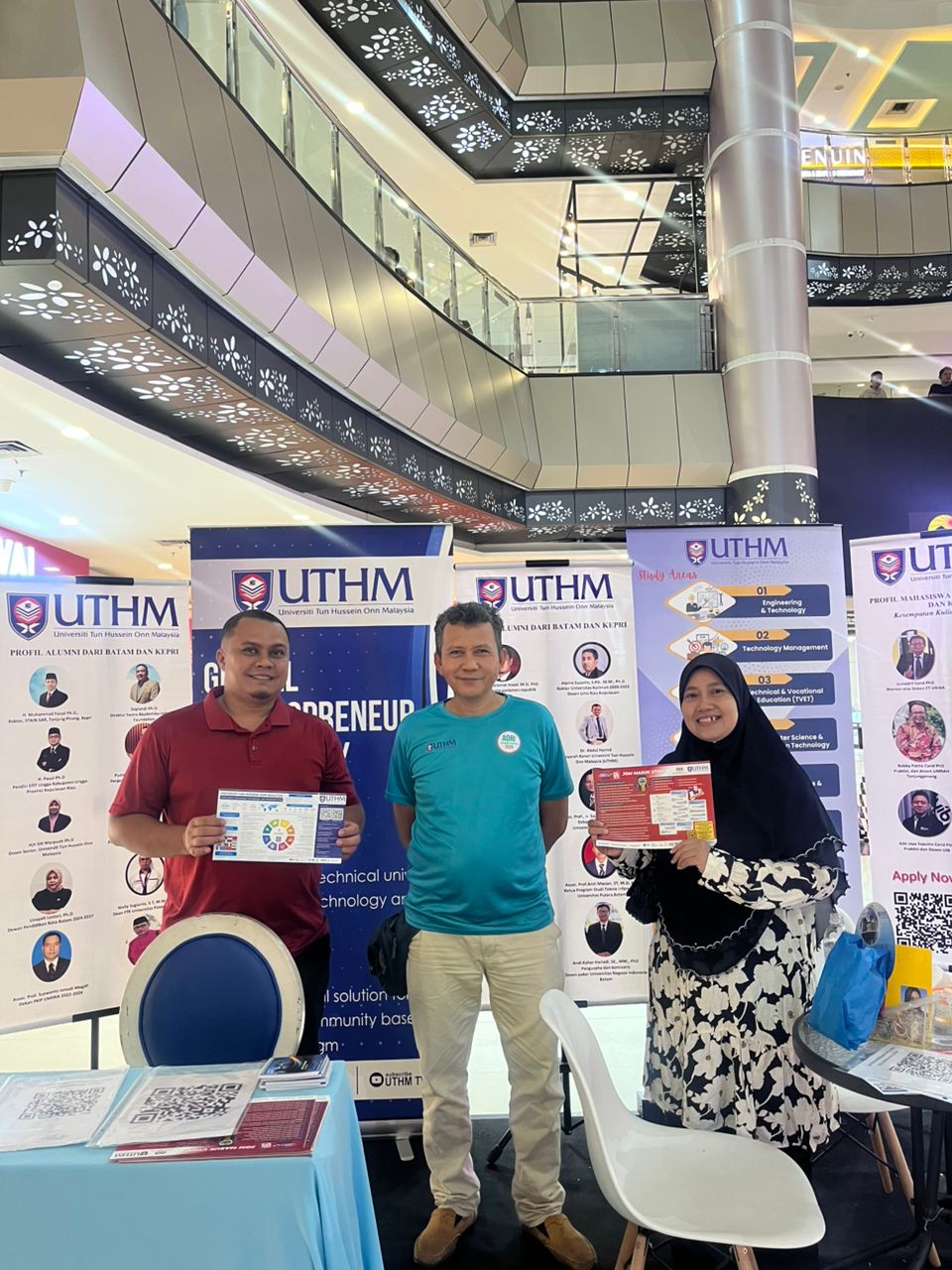 UTHM Malaysia Gelar Pameran Pendidikan di Nagoya Hill - Terdepan ...
